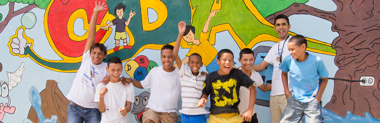 Outreach center success touted at IADB - Creative