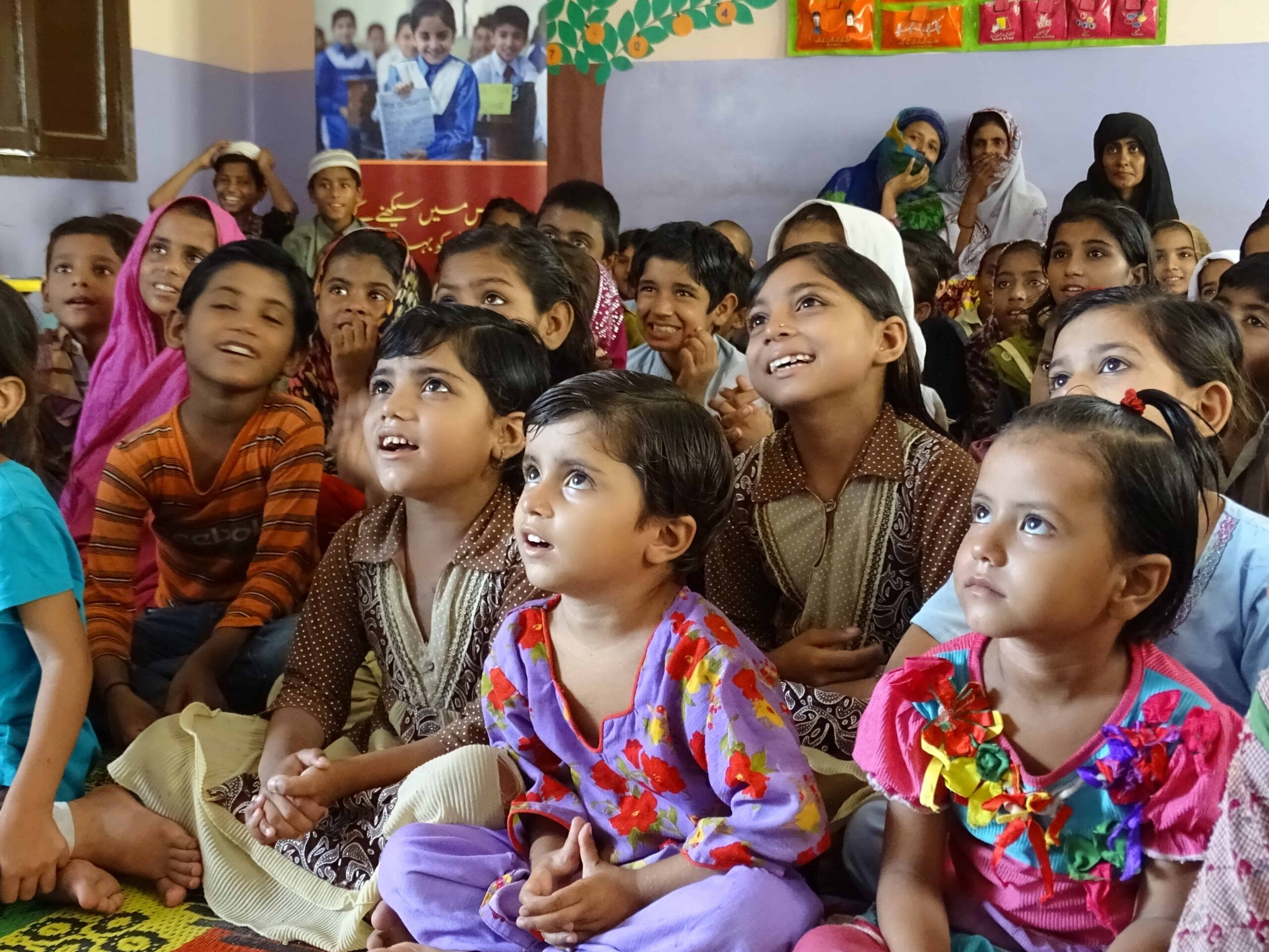 Policy to bring designated reading time to Pakistan schools - Creative